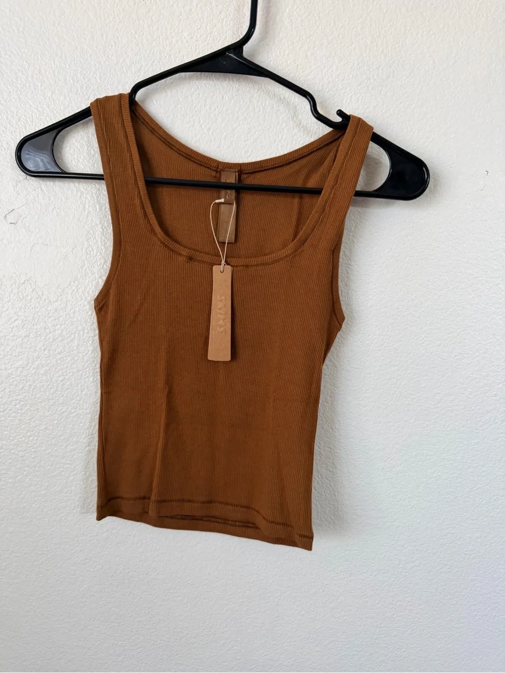SKIMS | Tops | Skims Cotton Rib Tank Style Aptnk038 Color Chai Size L ...